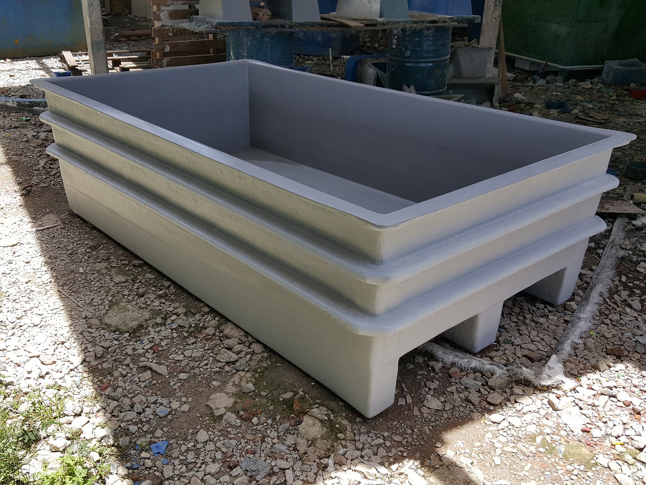 Slope Bottom : L 8 FT x W 4 FT x H 2 FT With Leg Support [ 1820 Litre ...