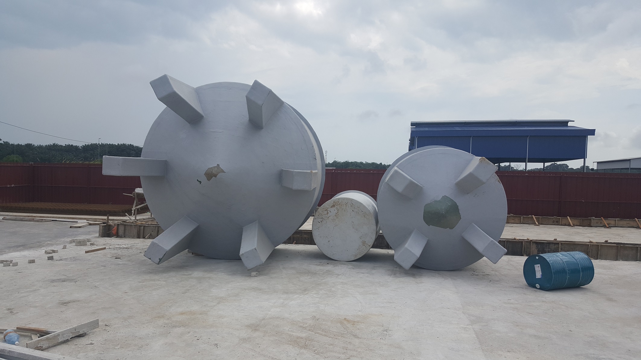 Slope Bottom : Dia 3500 MM x H 1800 MM With 1100 MM Slope Bottom & Leg ...
