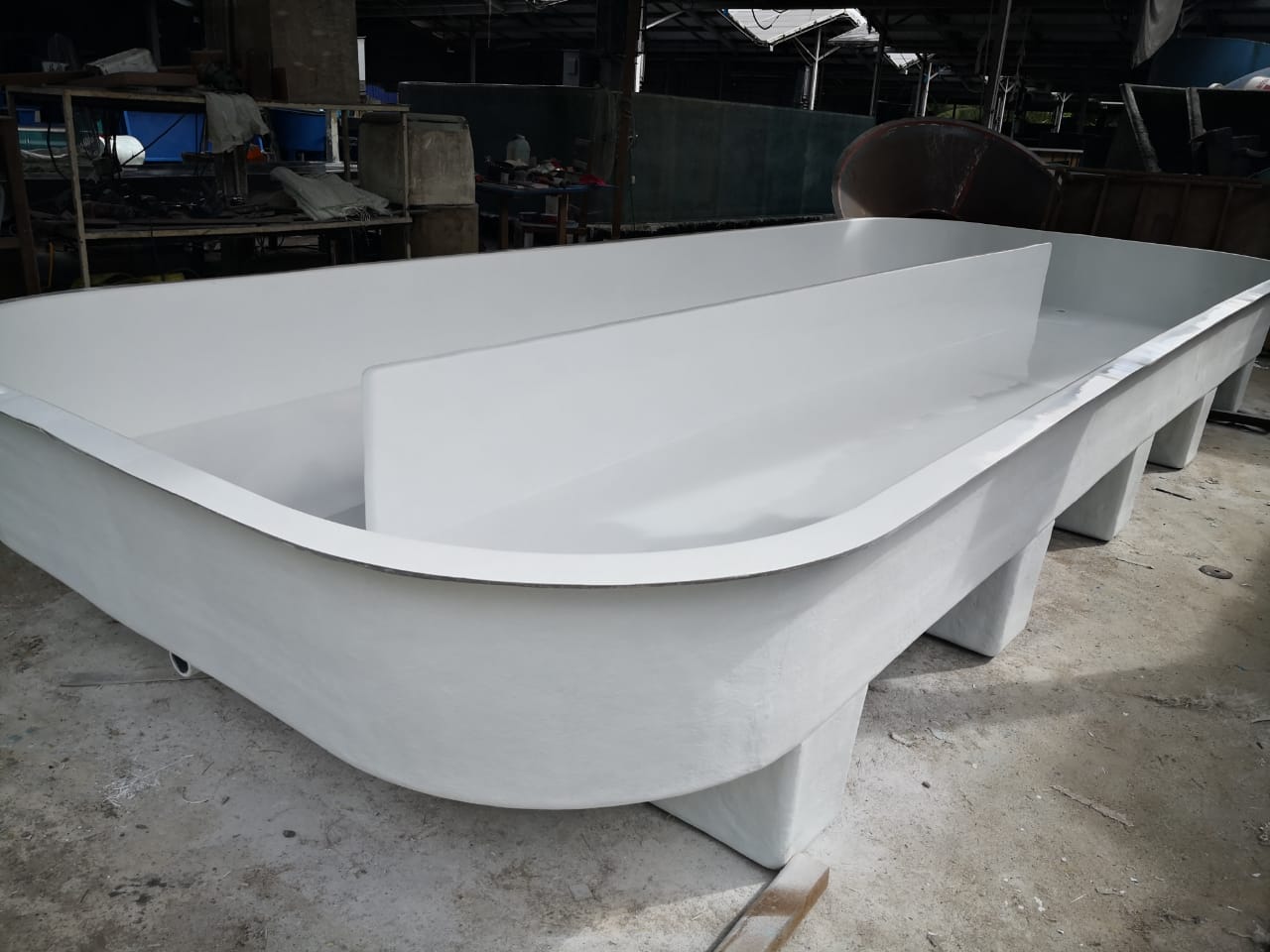 Raceway Tank : Raceway Tank
